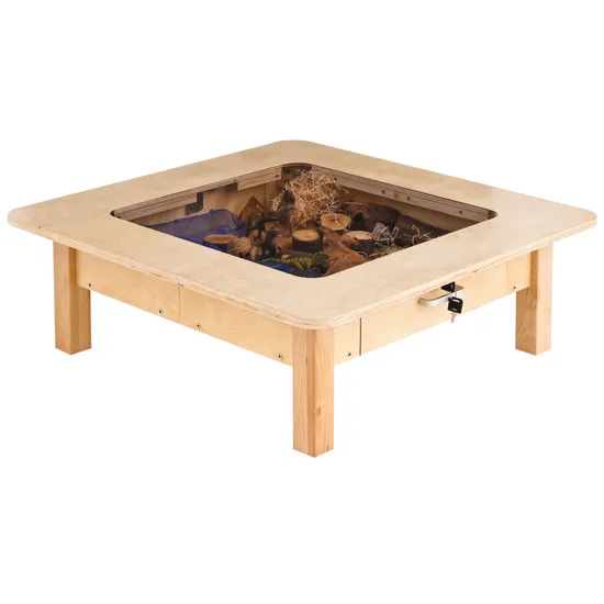 Stockholm - Art Work And Display Table