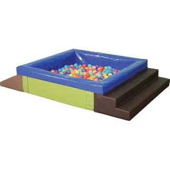 Compact Ball Pit with 700 Balls