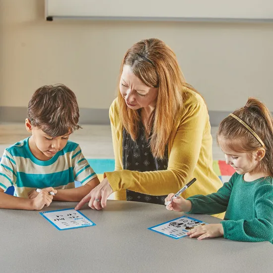 Interactive Decodable Text Set: CVC Triangle