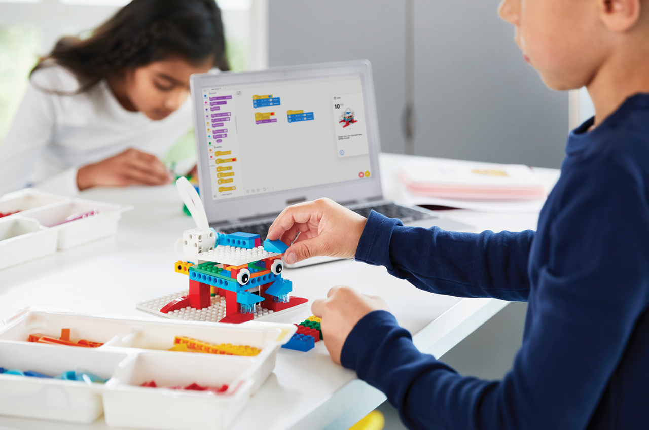 LEGO® Education | Modern Teaching Aids