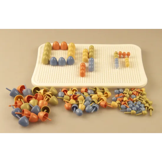 Pin Board Play Set - Open-ended, Natural Colours, Set of 300